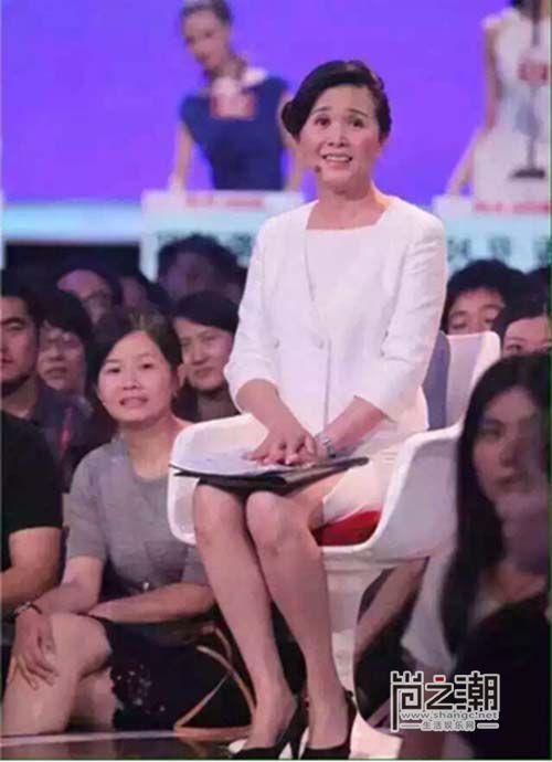 黄菡离开非诚勿扰原因非诚勿扰黄菡最后一场 黄菡告别非诚勿扰是哪一期 本文共5510字娱乐动态